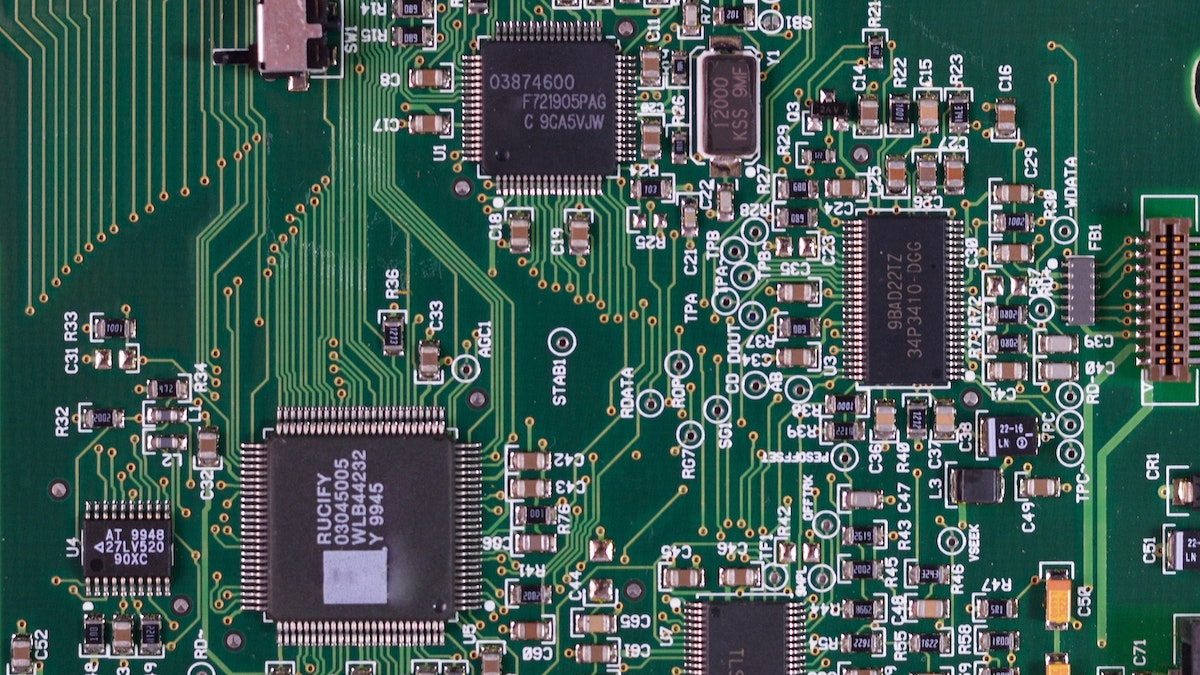 Know why Nanoelectronics is the key to new-age developments!